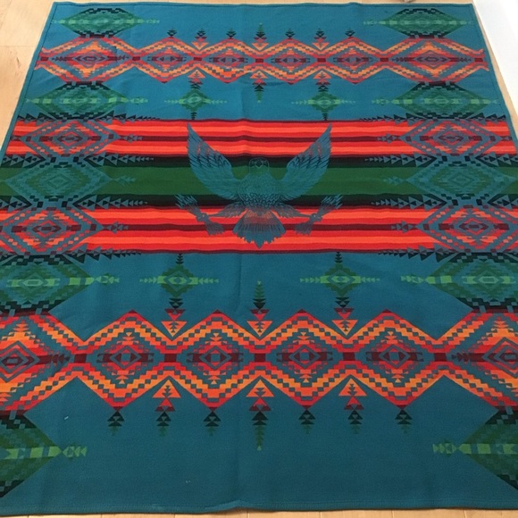Pendleton | Bedding | Vintage Pendleton Beaver State Southwest Aztec ...